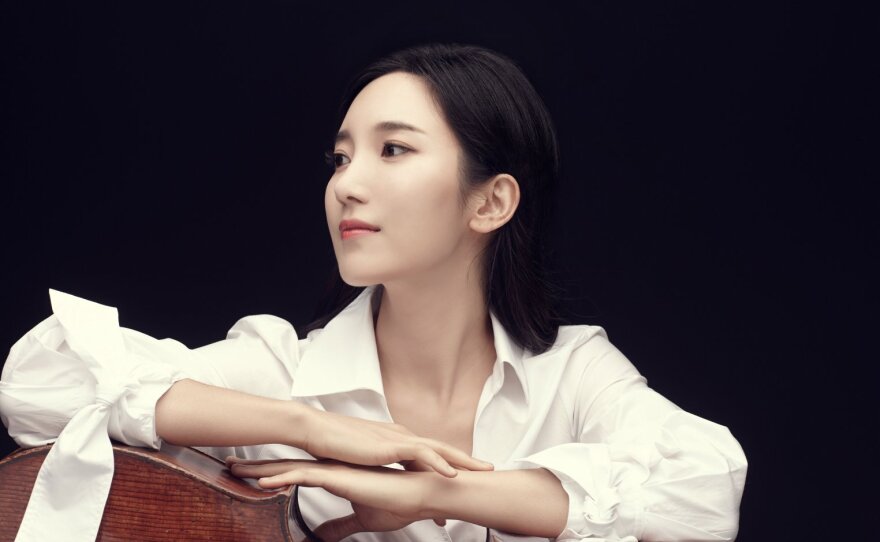 Cellist Hee-Young Lim Releases Her Debut Album | VPM
