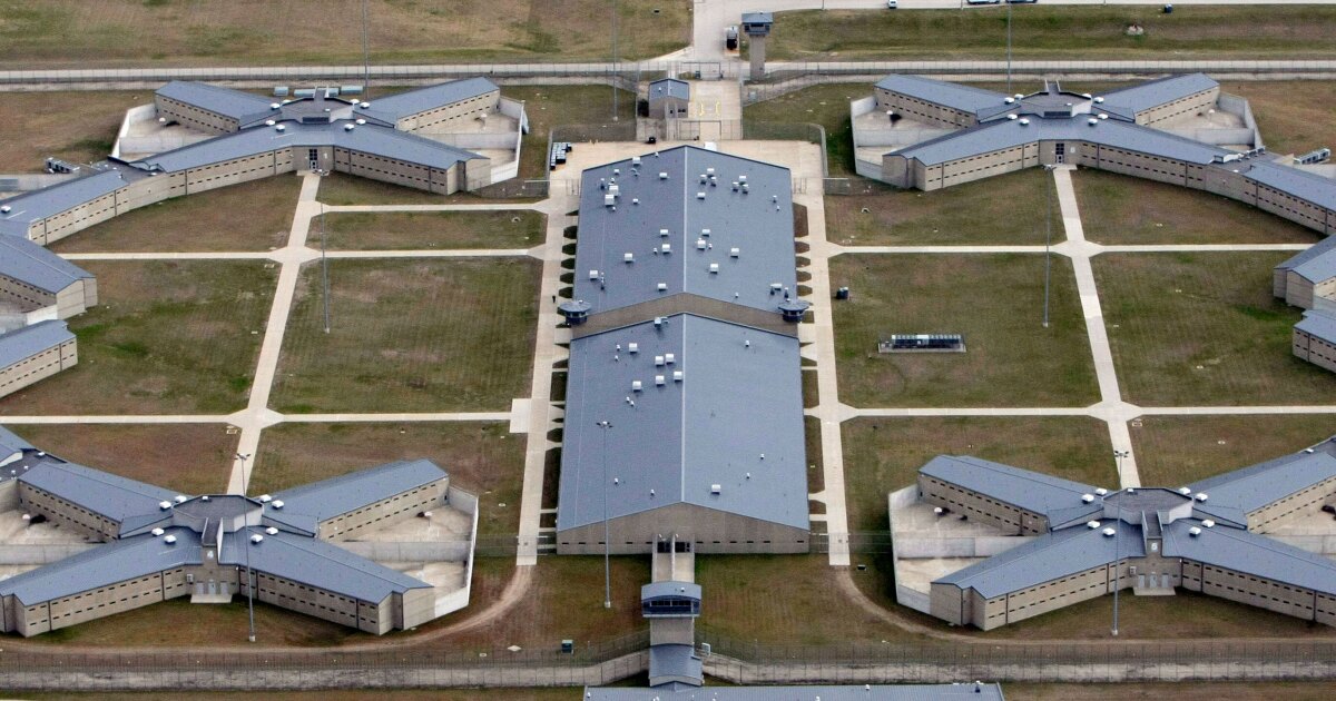 super maximum security prisoners