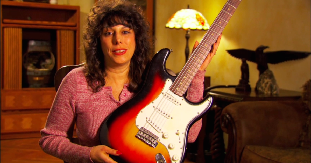 Preview: Bob Dylan's Fender Stratocaster